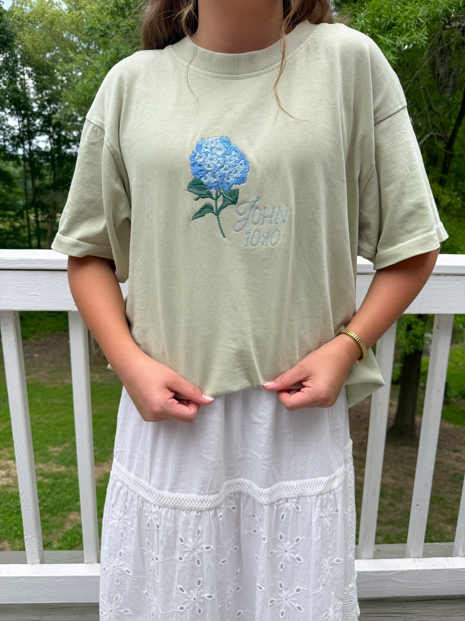 Hydrangea tee – Poppy Petal